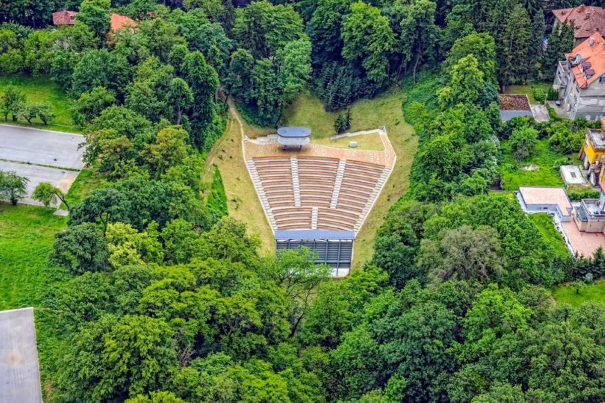 Zagreb je velegrad u doticaju s prirodom: Romantična šumska šetnja u ...